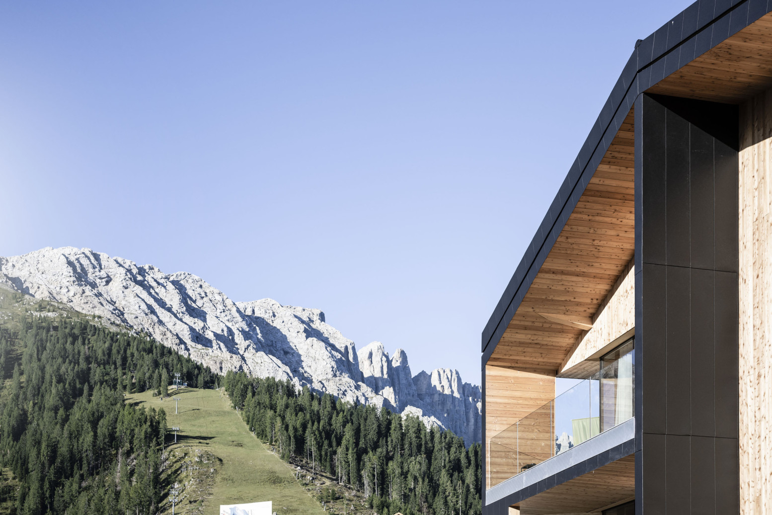 Sporthotel Passo Carezza | Comune di San Giovanni di Fassa (TN)